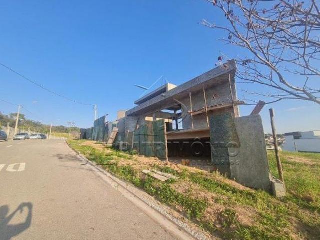 CASA ASSOBRADADA EM CONDOMINIO COM 3 SUITES  BOUGAVILLE  ALEM PONTE  SOROCABA  LESTE