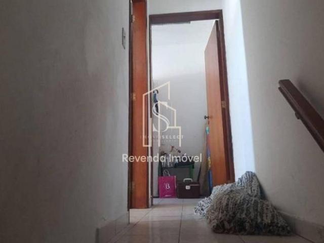 CASA ASSOBRADADA EM JABAQUARA, DE 180m² COM 4 DORMITORIOS, 2 BANHEIROS E 3 VAGAS A VENDA
