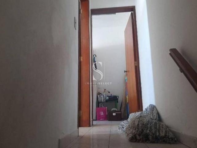 CASA ASSOBRADADA EM JABAQUARA, DE 180m² COM 4 DORMITORIOS, 2 BANHEIROS E 3 VAGAS