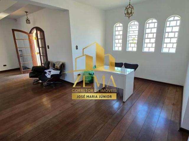 Sobrado Comercial / Residencial, 390m2, 03 Dorms, Edícula