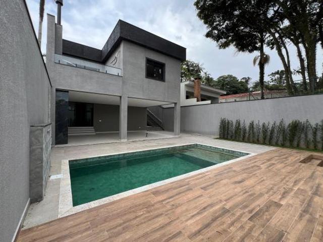 Casa assobradada Jardim Floresta, 4 dormitórios, 3 suítes, 4 vagas