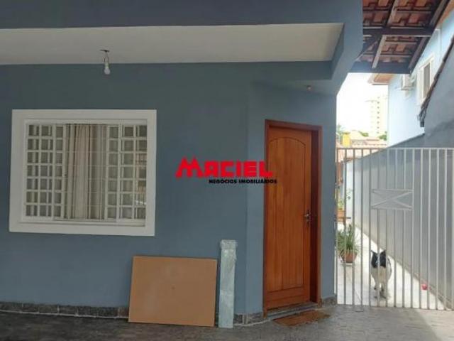 Casa assobradada Jd. Alvorada 130 m²