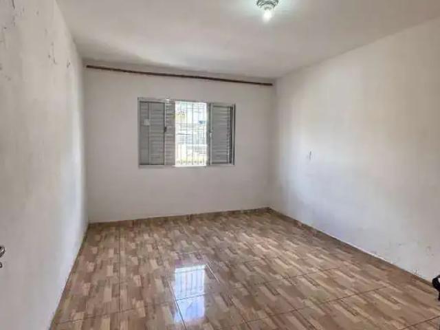 Casa Assobradada para Locação com 2 Dormitórios e 1 Vaga Aproximadamente 90m²