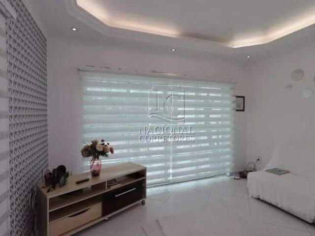Casa assobradada para venda em Santo André