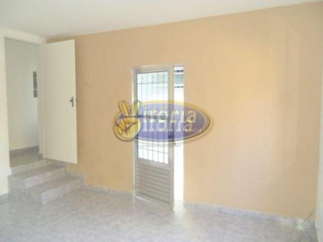 Casa Assobradada para Venda no bairro dos Casa