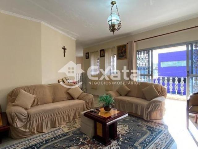Casa Assobradada para Venda no VilaTrujillo