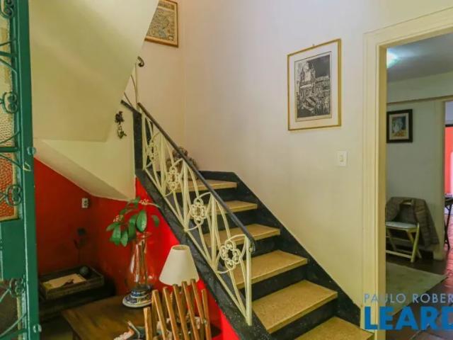 Casa assobradada perdizes sp