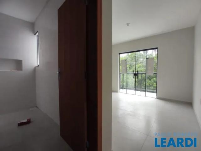 Casa assobradada potecas sc