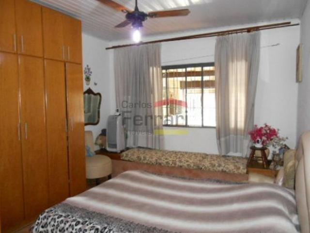 Casa Assobradada próximo Avenida Imirim