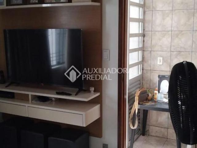 CASA ASSOBRADADA SANTO ANDRÉ VILA LINDA