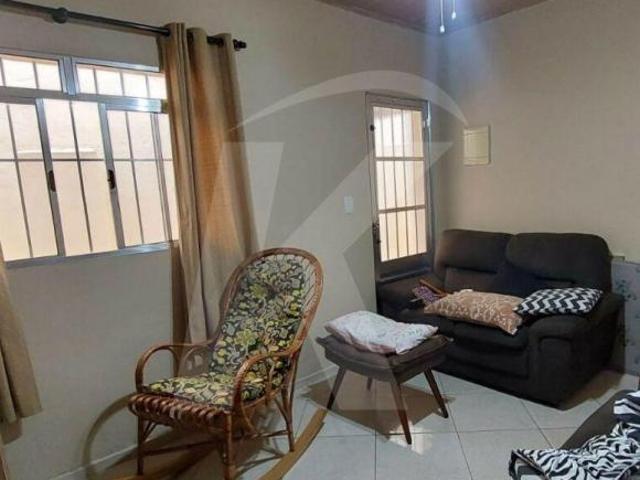 Casa assobradada, terreno com 2 casas com quintal amplo 1 vaga de garagem na Vila Guilherme