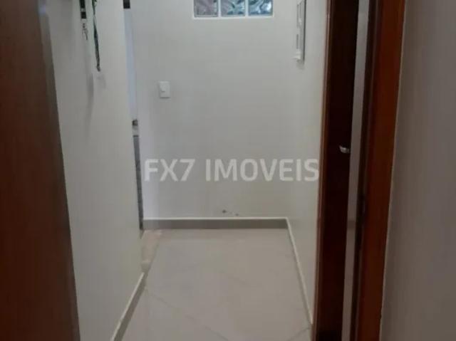 Casa assobradada à venda no bairro Vila Industrial em Campinas