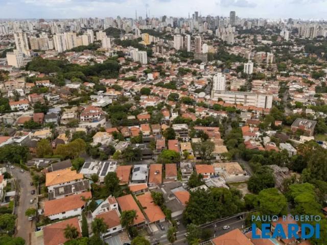 Casa assobradada vila ida sp