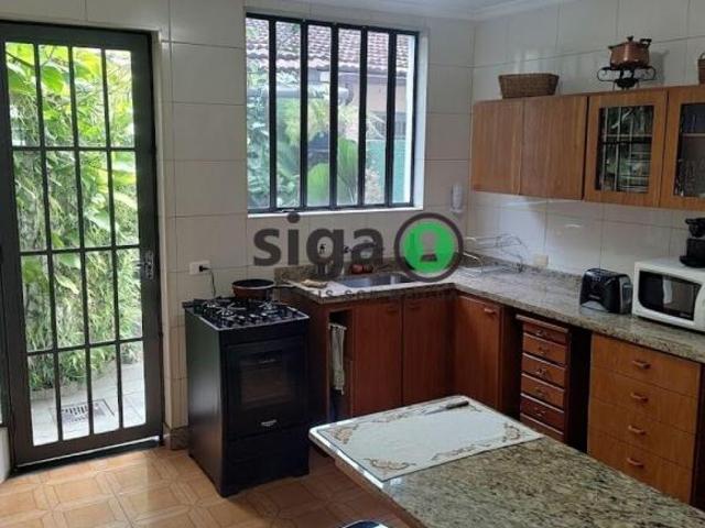 Casa assobradada 110 metros 2 dormitórios suíte com vaga no Jardim Paulistano