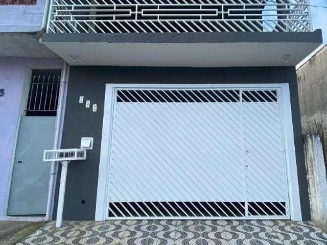 Casa Assobradada 2 Dormitórios a Venda no Jardim Aeroporto I