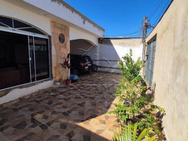 CASA ASSOBRADADA 2 QUARTOS HUNGARES