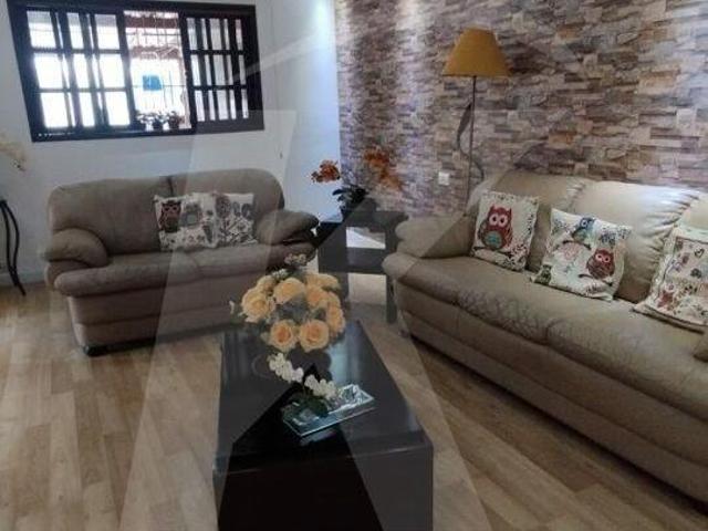 Casa Assobradada 2 Quartos, Suíte, 3 Vagas Garagem, com mais 2 casa para Aluguel na Vila Guilherme