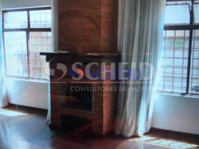 CASA ASSOBRADADA, 3 DORMITORIOS 1 SUITE 2 VAGAS, OTIMA LOCALIZAÇÃO