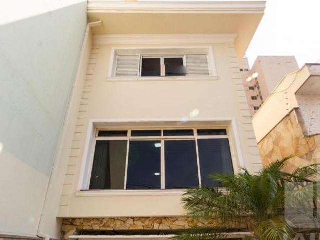 Casa Assobradada 3 dormitórios sendo 1 suíte e 3 vagas, mais edícula com 2 quartos Perdizes
