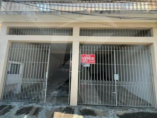 Casa Assobradada 3 Quartos Quintal 4 vagas de Garagem na Vila Gustavo