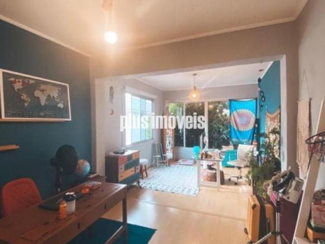 Casa Assobradada 4 Dormitórios 2 Suites 4 Vagas em Moema