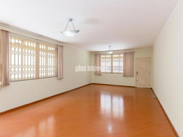 Casa Assobradada 4 Dormitórios 2 Suítes 6 Vagas em Moema