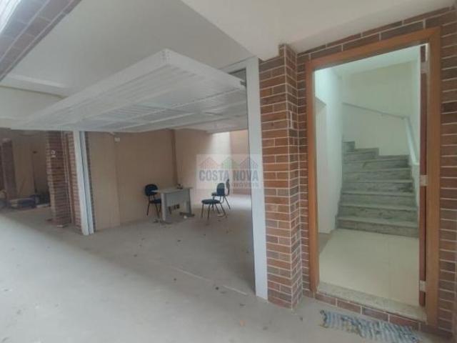 Casa Assobradada, 75m², 2 Suites, Vaga de Garagem privativa, Próximo ao Mercado Atacadista Assaí, no