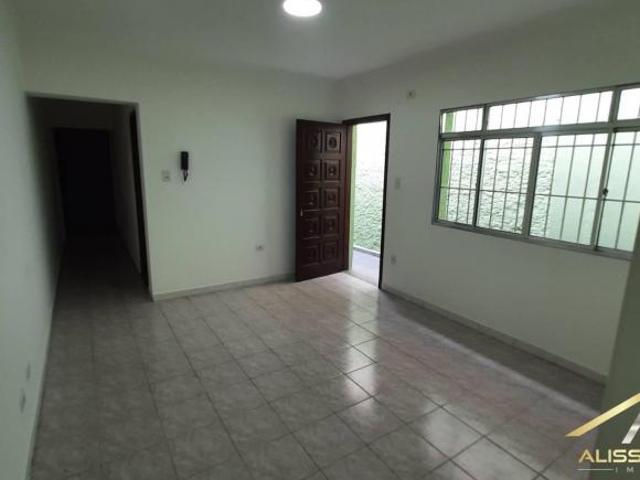 Casa Assobradada 70m²| 2 Quartos no Jardim das Flores, Osasco, São Paulo