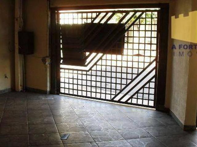 Casa assobrandada a venda em Americana SP
