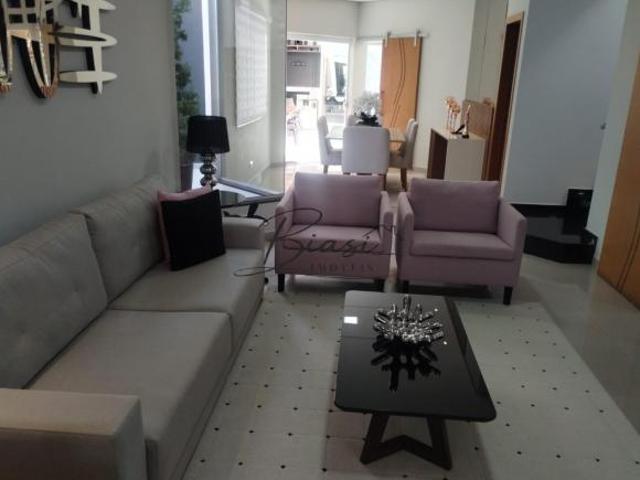 Casa Bairro Urbanova Condômino Altos da Serra VI 04 Suíte. 262m². São José dos Campos
