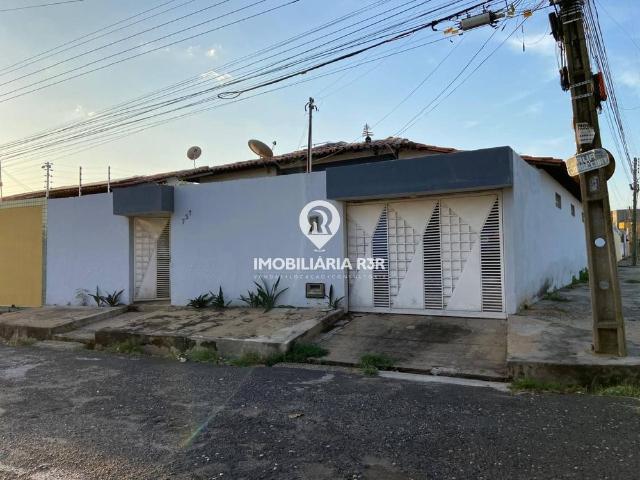 CASA BAIRRO ACARAPE, ZONA NORTE