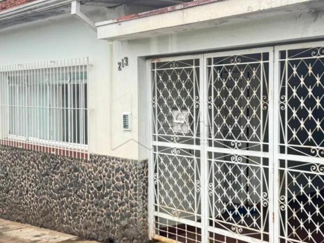 CASA BAIRRO ALTO BOTUCATU / SP