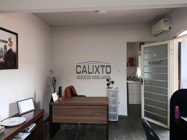 CASA BAIRRO BRASIL