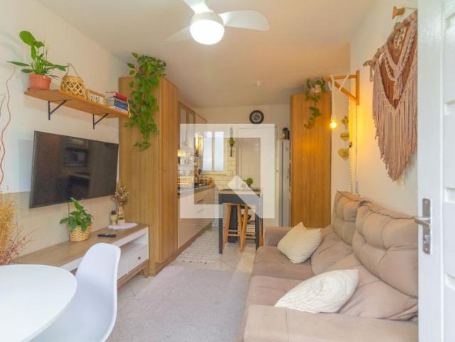Casa, Bairro Fátima, 2 Quartos, 42 m2 Canoas
