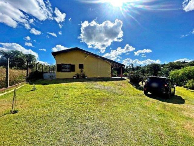 CASA  BAIRRO: GRAN VILLE  ARAÇOIABA DA SERRA