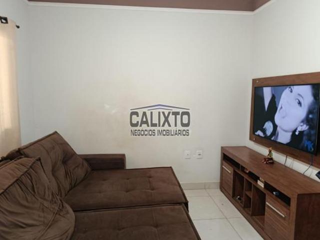 CASA BAIRRO JARDIM BRASÍLIA