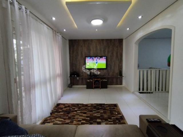 CASA BAIRRO JARDIM SABARÁ, 4 DORMITÓRIOS, 1 SUÍTE, 2 BANHEIROS, 2 VAGAS, PISCINA