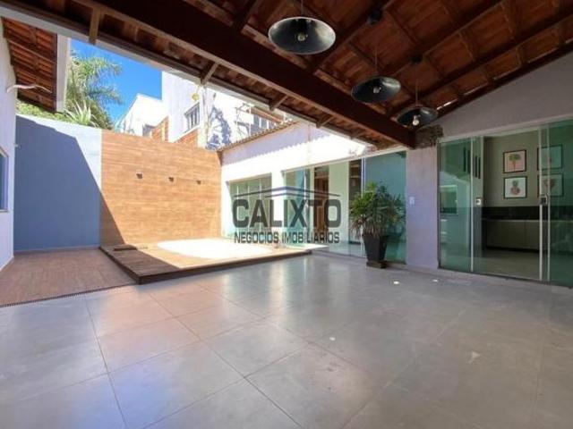 CASA BAIRRO NOVA UBERLANDIA