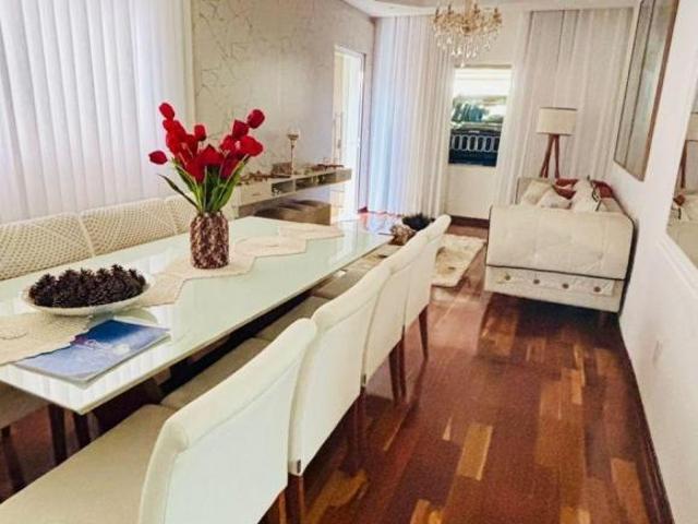 Casa bairro Santo Agostinho por R$ 650.000,00