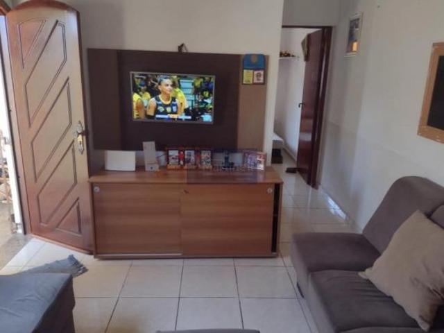 Casa à venda em Nova Itanhaém SP: 2 quartos, 1 suíte, 1 sala, 2 banheiros, 2 vagas de garagem, 67,45