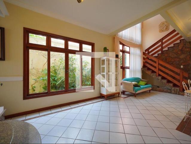 Casa, Balneário, 6 Quartos, 340 m2 Florianópolis