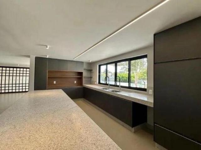 CASA BANDEIRANTES | 4 SUÍTES | 8 VAGAS BAIRRO BANDEIRANTES |R$ 6.900.000,00