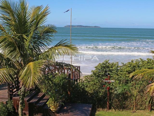 Casa Beira Mar com Piscina 14 Pessoas na Praia de Mariscal