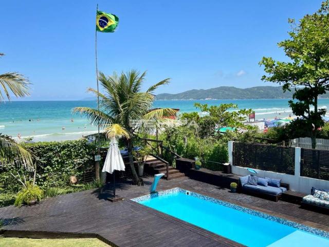 Casa Beira Mar com Piscina 14 Pessoas na Praia de Mariscal