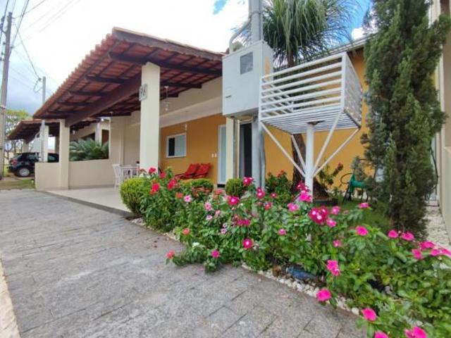 Casa belíssima, climatizada, indevassável e pronta para morar!