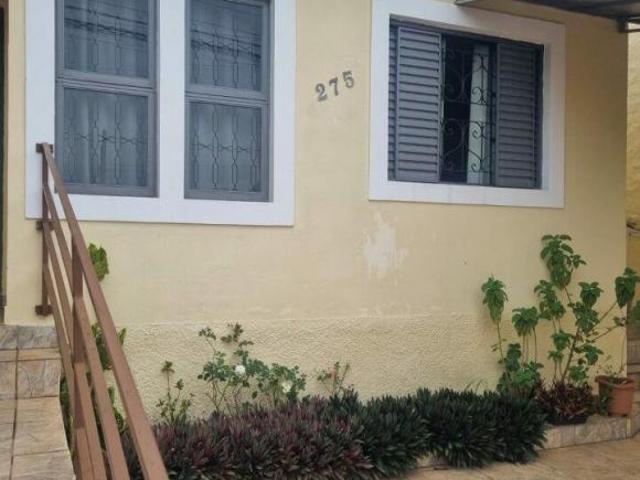 Casa bem localizada, no alto do Jardim Alvinópolis Atibaia
