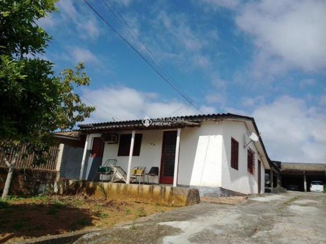 Casa bem localizada no bairro Vila Nova!