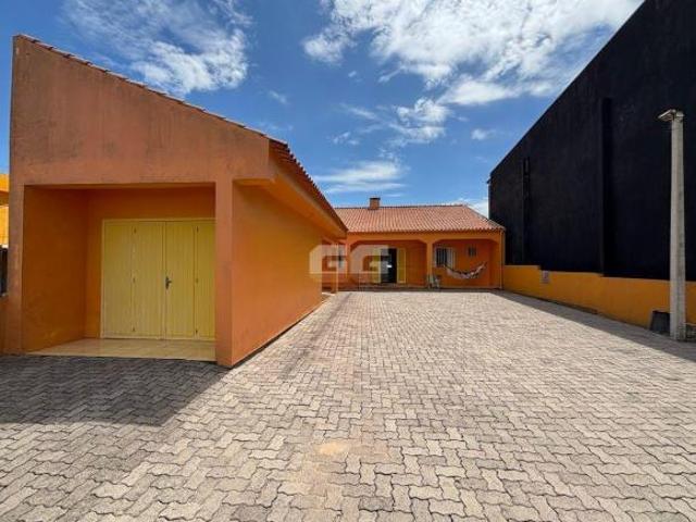 CASA BEM LOCALIZADA A VENDA EM CIDREIRA/RS