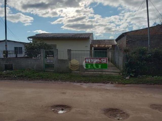 Casa bem localizada em Itapuã RS