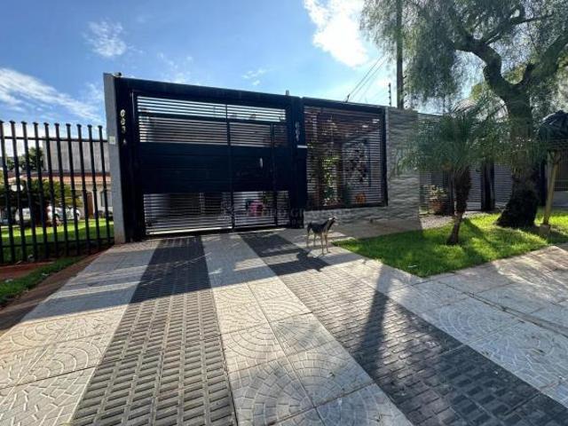 Casa bem localizada!